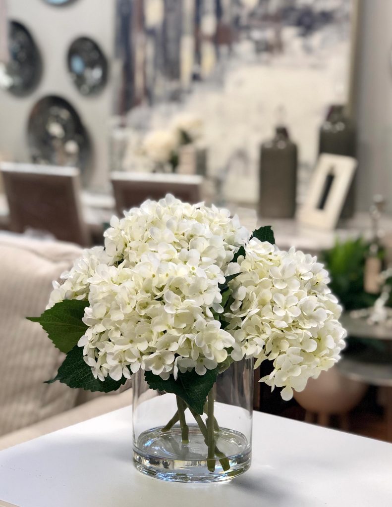 Floral – Creative Displays and Designs inc